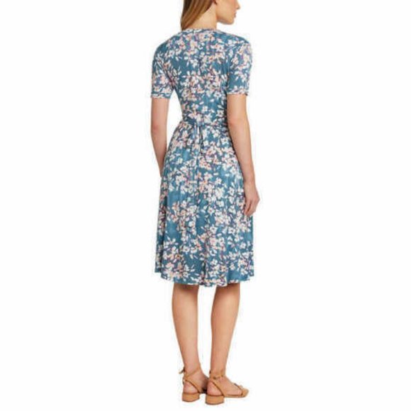 Matty M | Dresses | Nwt Womens Matty M Blue Floral Dress | Poshmark